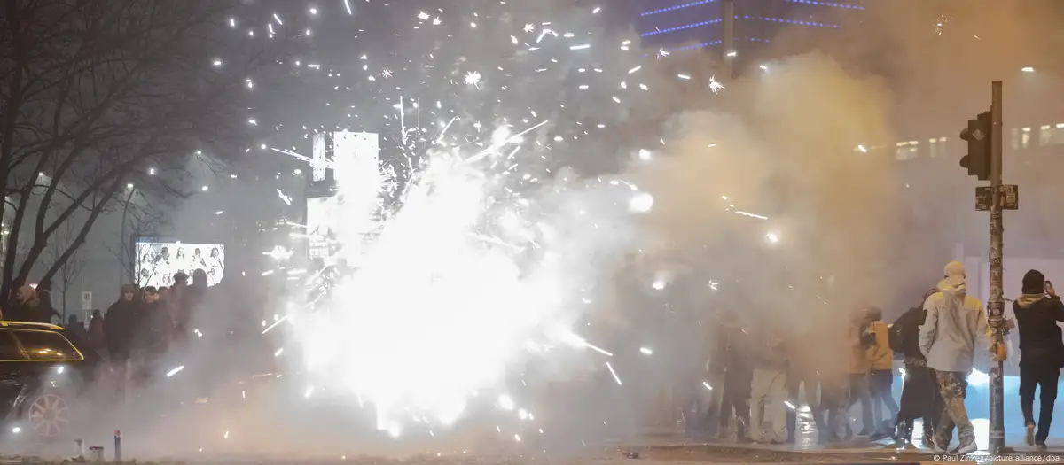 Police on High Alert for NYE Over Weapons and Fireworks Threat - NSW ...